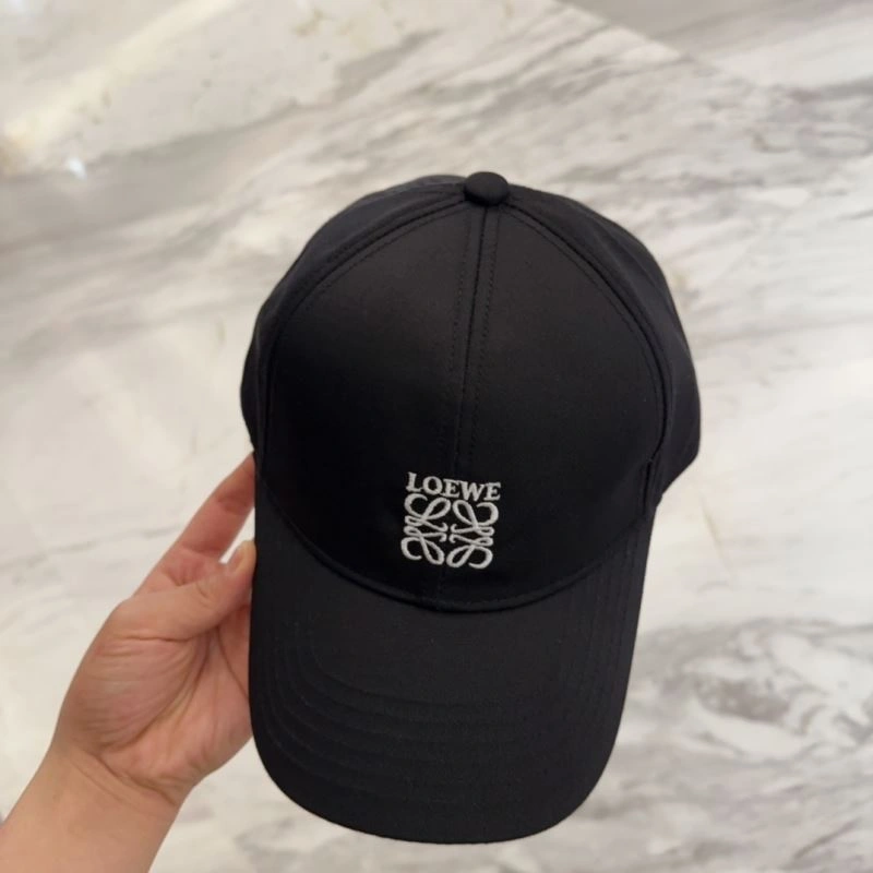 Brand-original Loewe Caps