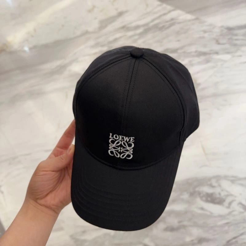 Brand-original Loewe Caps