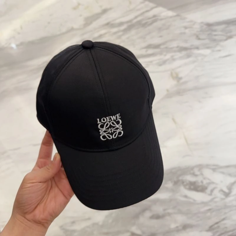 Brand-original Loewe Caps