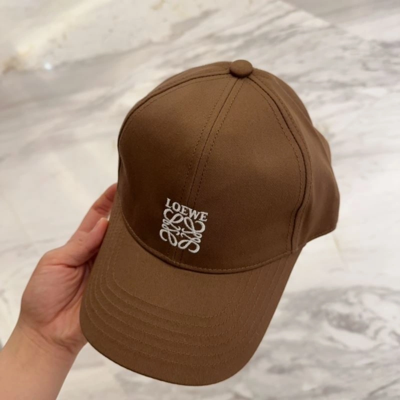 Top match Loewe Caps