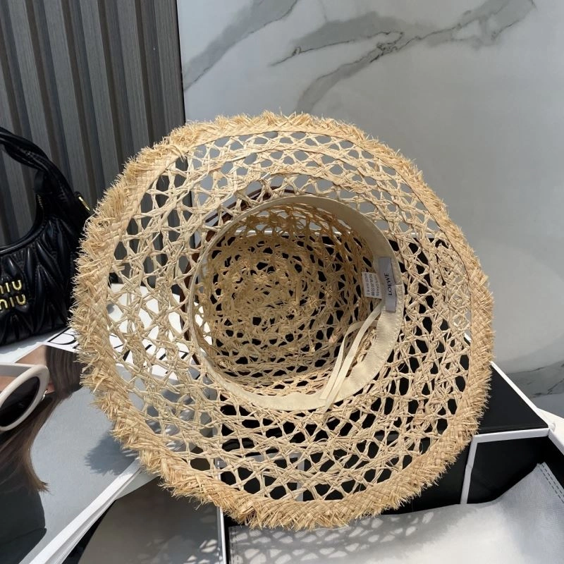 Legit Loewe Caps