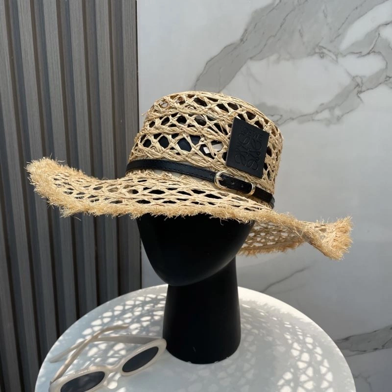 Loewe Caps