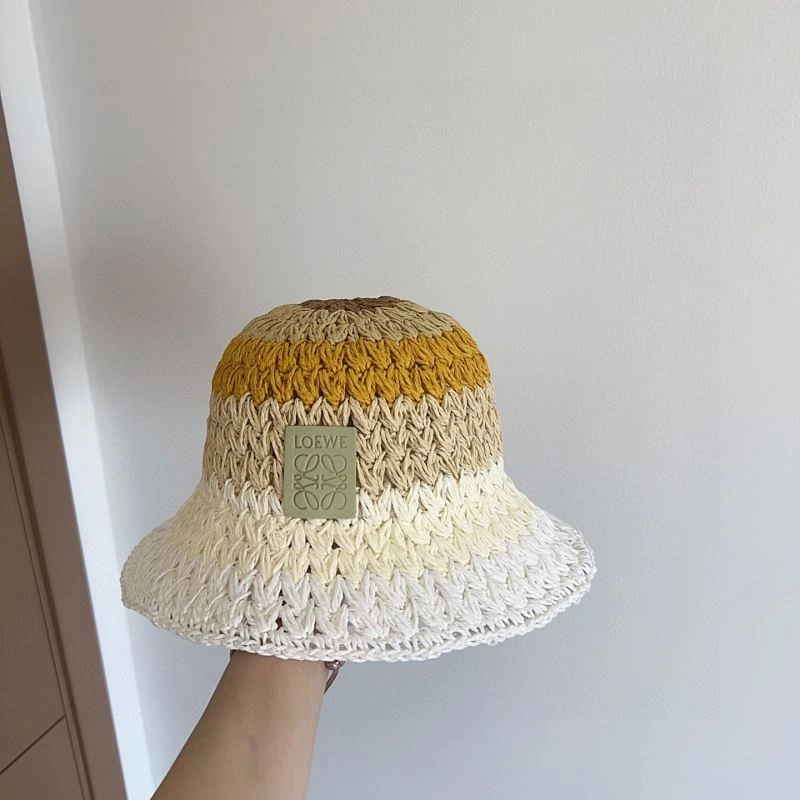 Mirror quality Loewe Caps