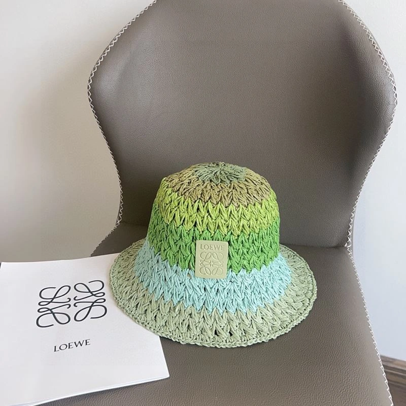 Mirror quality Loewe Caps