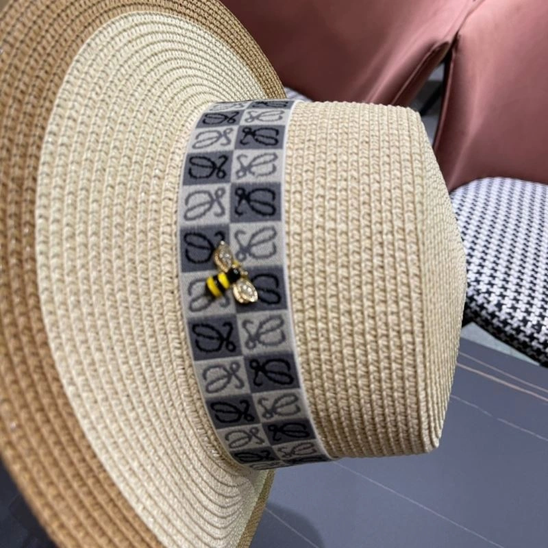 Bargain Loewe Caps