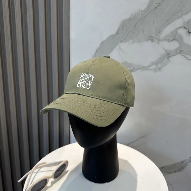 Loewe Caps