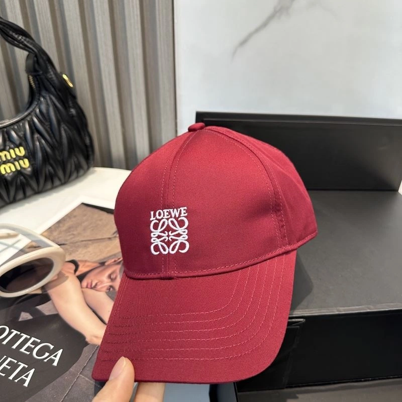 Top match Loewe Caps