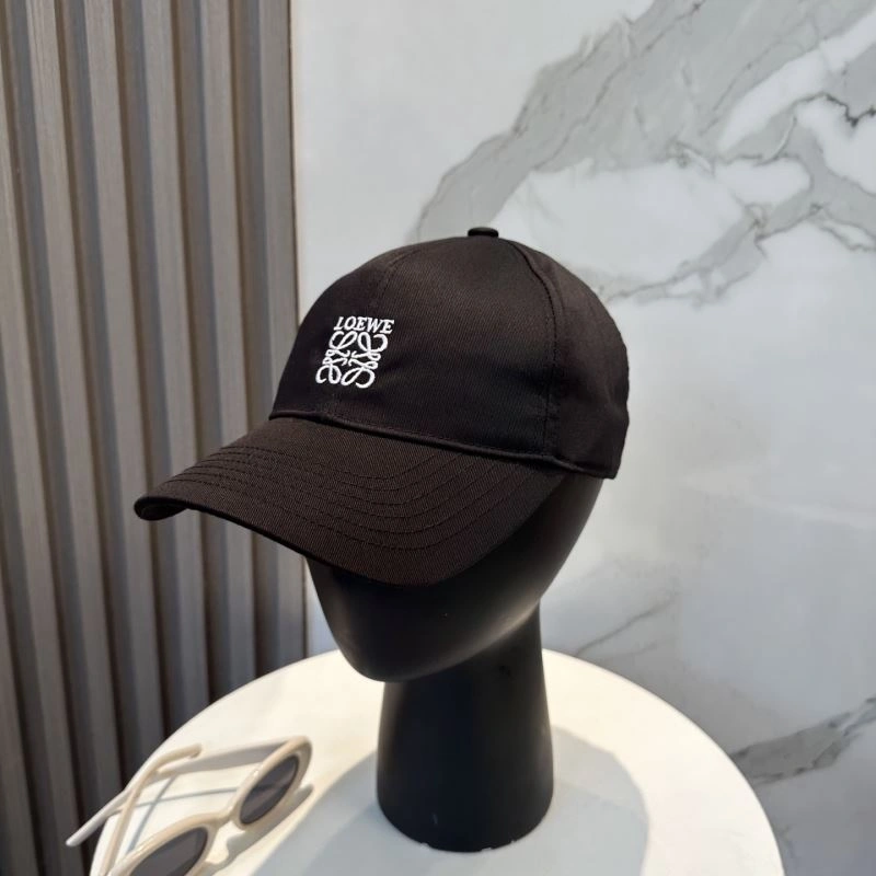 Loewe Caps