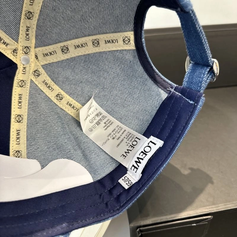 Exact replica Loewe Caps
