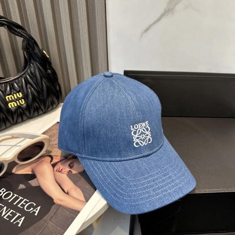 Exact replica Loewe Caps