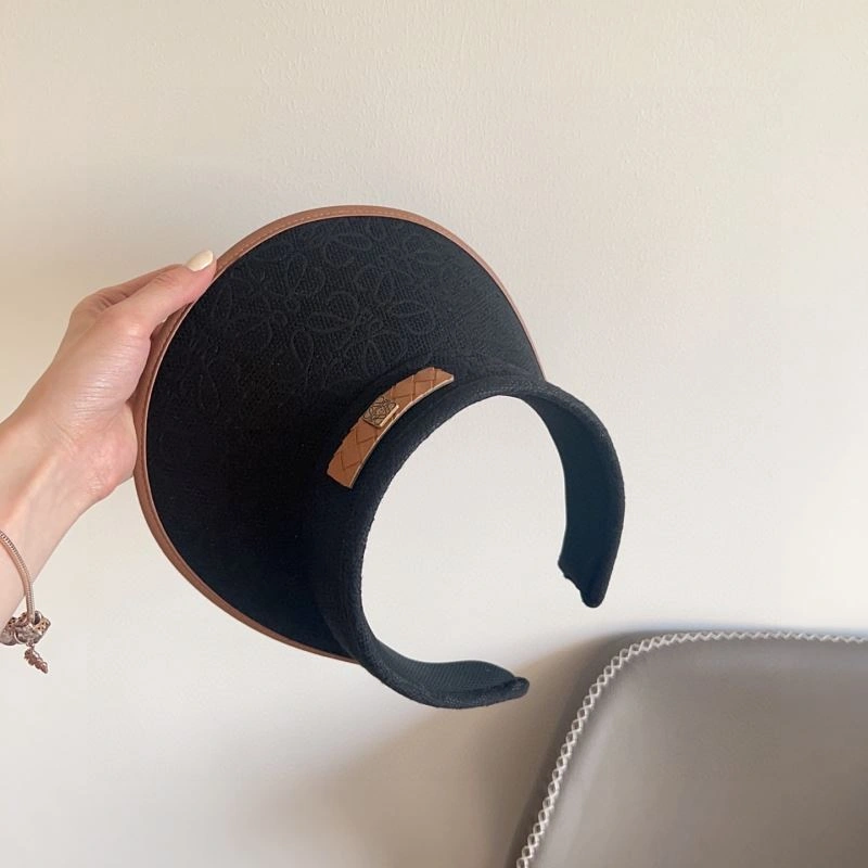 Factory-made Loewe Caps