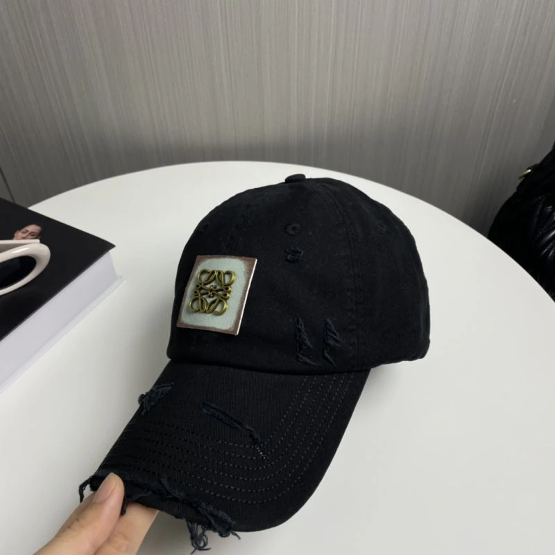 Brand-original Loewe Caps