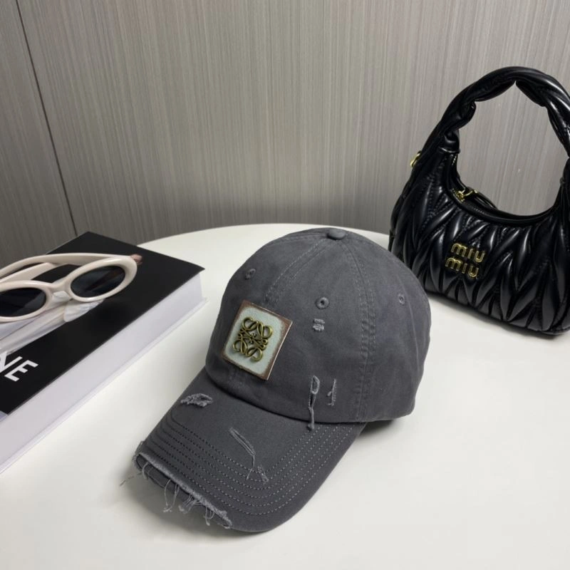 Exact replica Loewe Caps