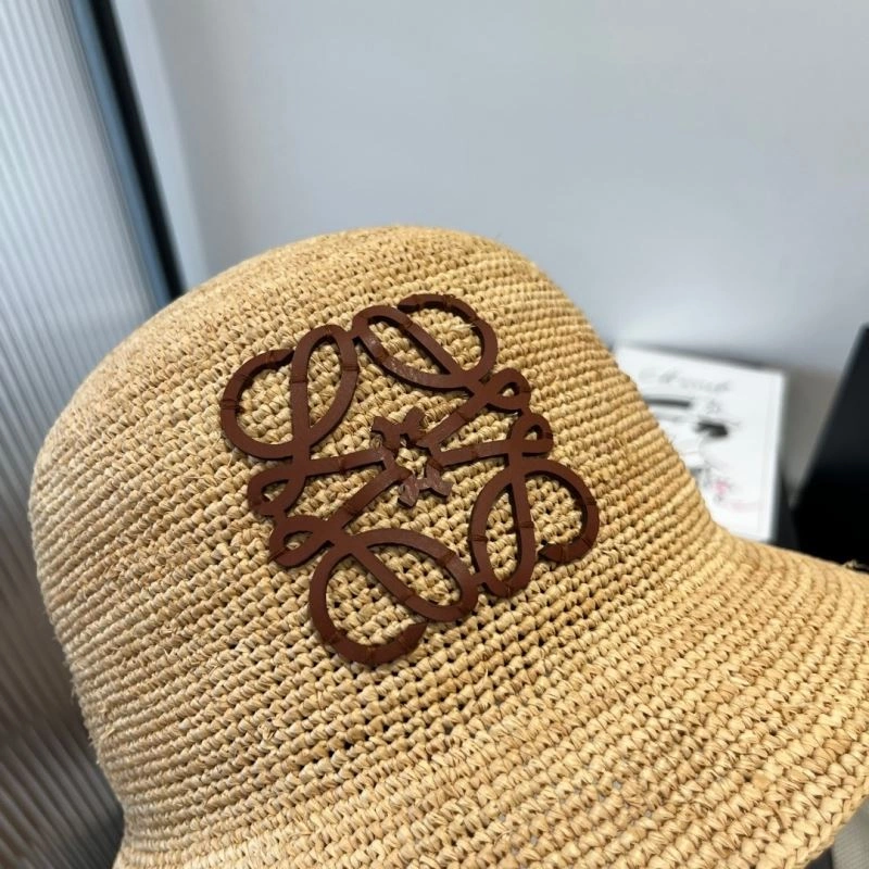 Value-priced Loewe Caps
