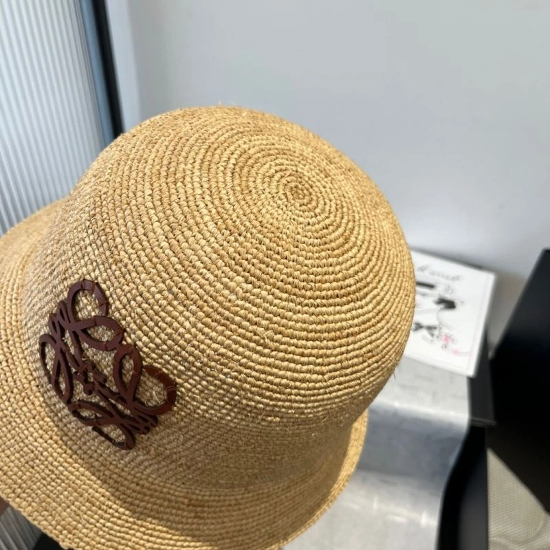 Value-priced Loewe Caps