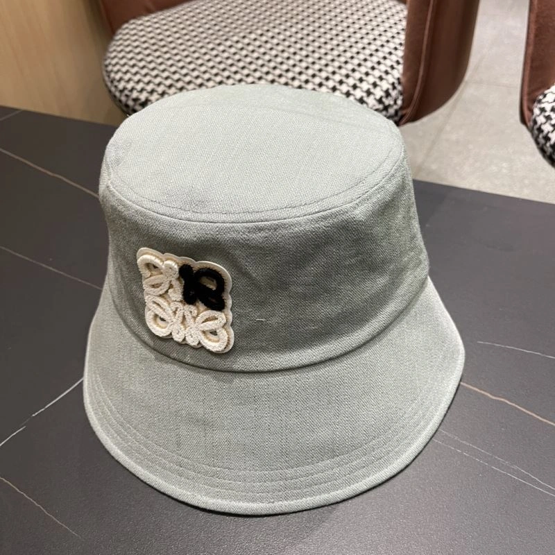 Loewe Caps