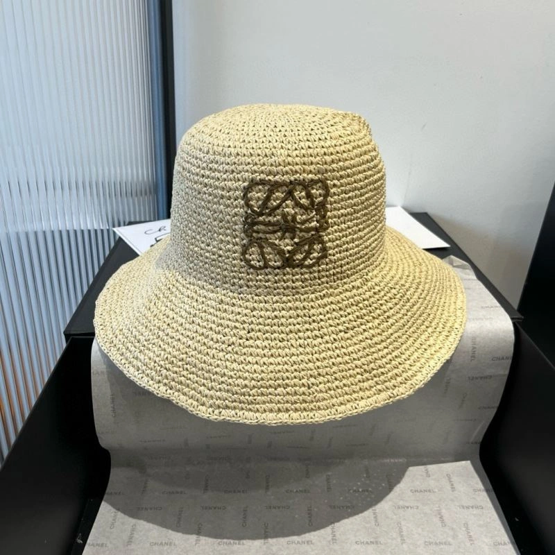 Loewe Caps