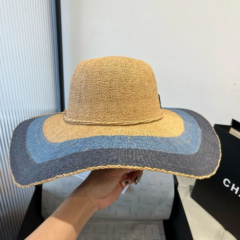 Precise copy Loewe Caps