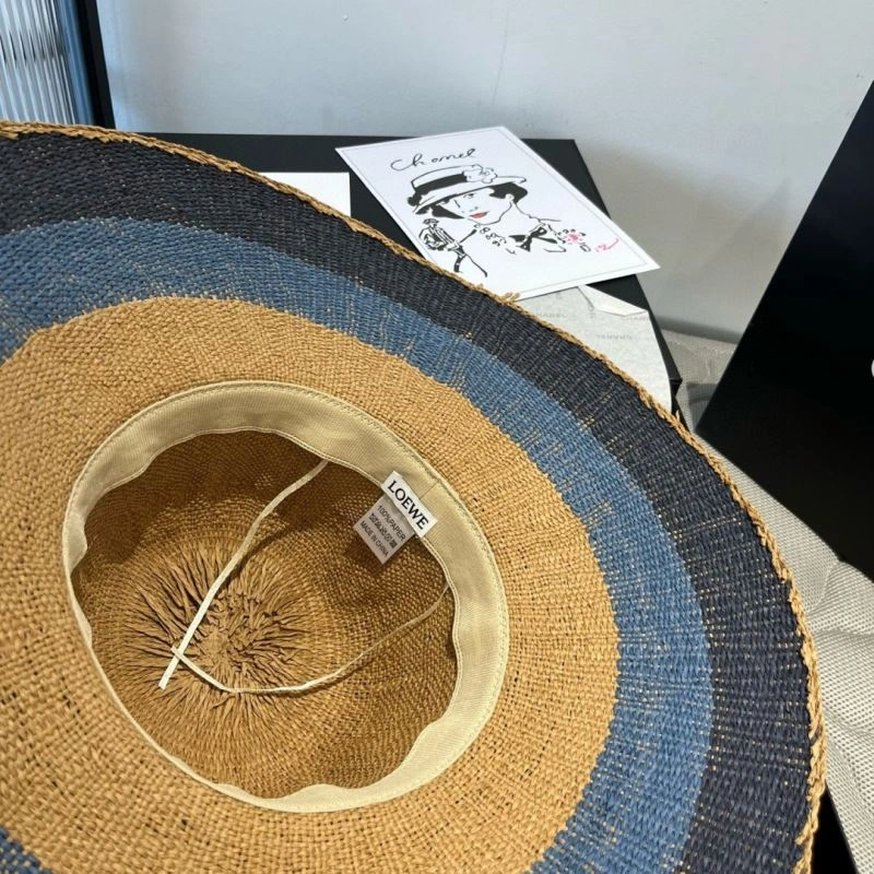 Precise copy Loewe Caps