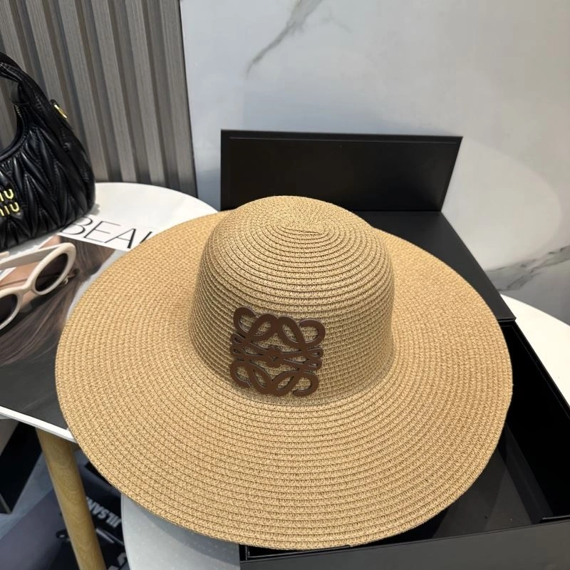 Precise copy Loewe Caps