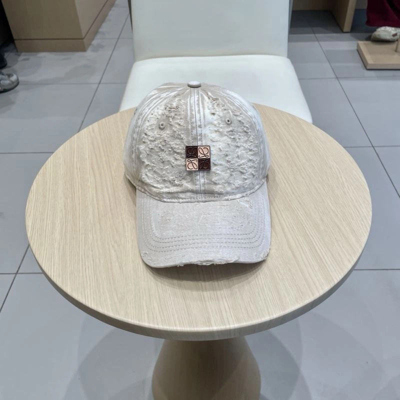 Loewe Caps