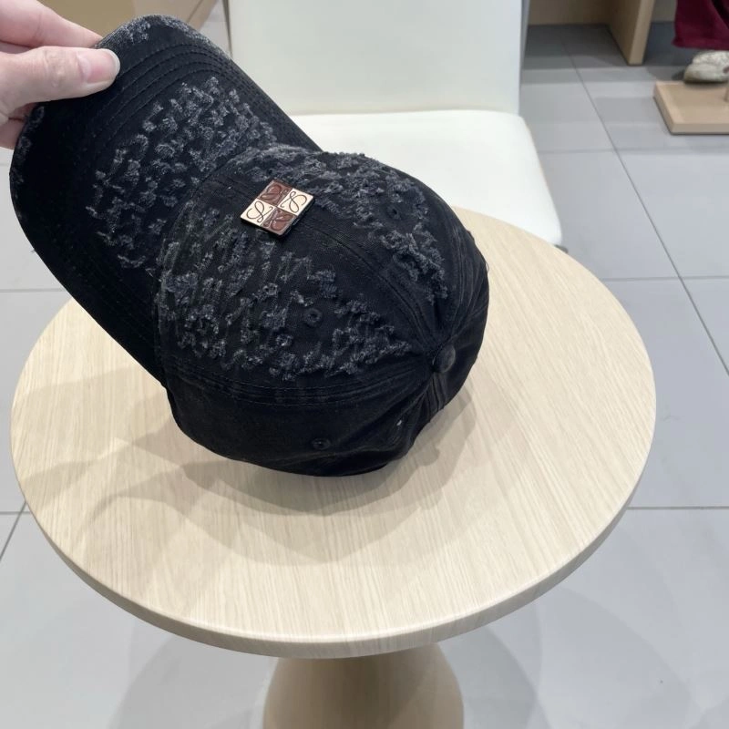 Budget-friendly Loewe Caps