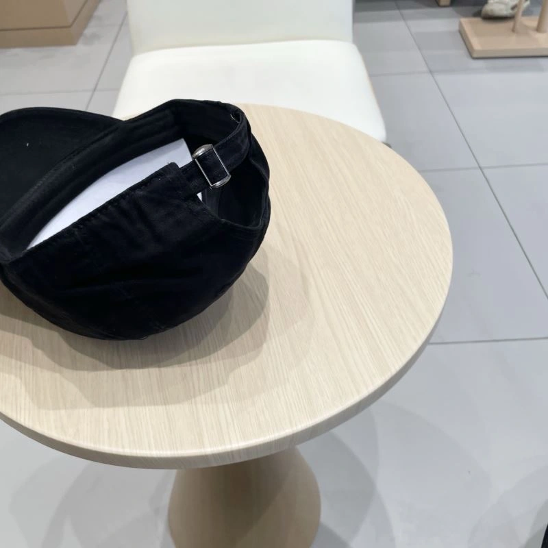 Budget-friendly Loewe Caps