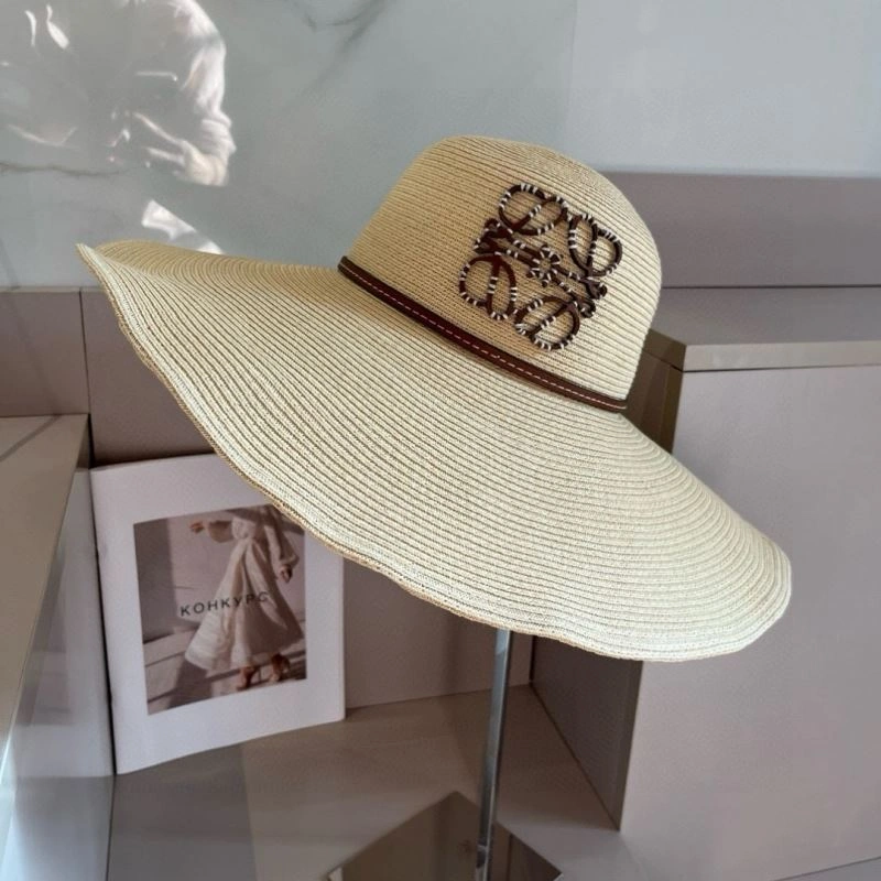 Top match Loewe Caps