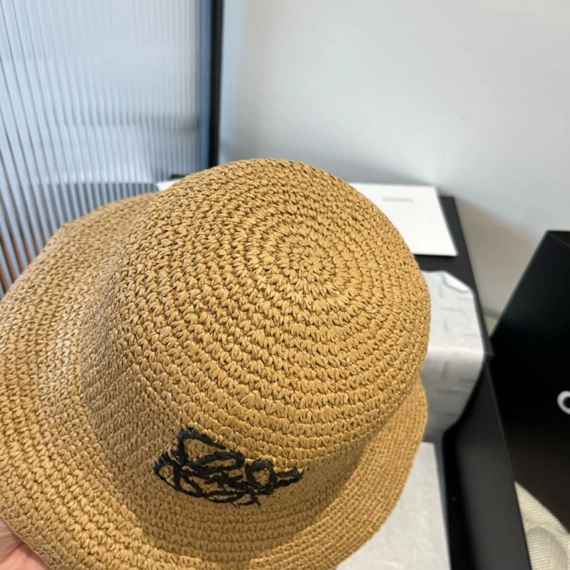 Precise copy Loewe Caps