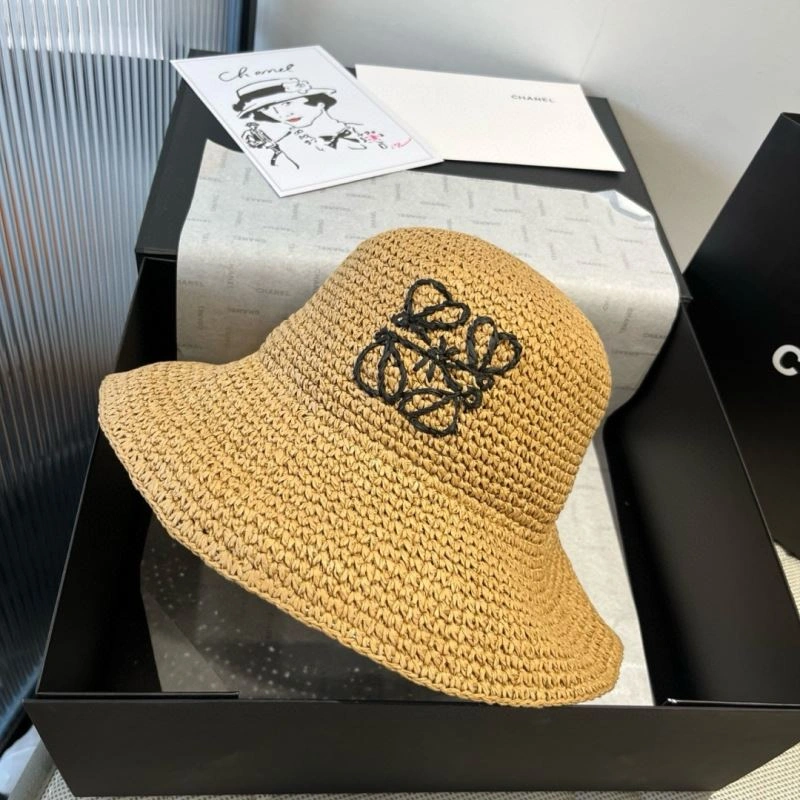 Precise copy Loewe Caps