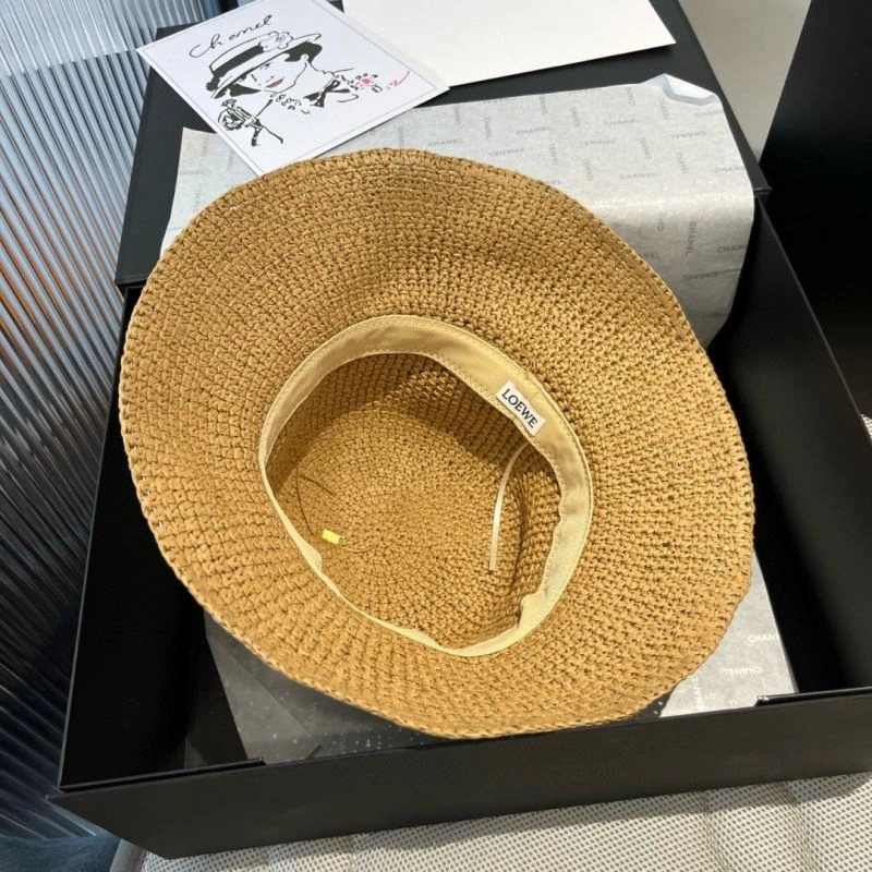 Precise copy Loewe Caps