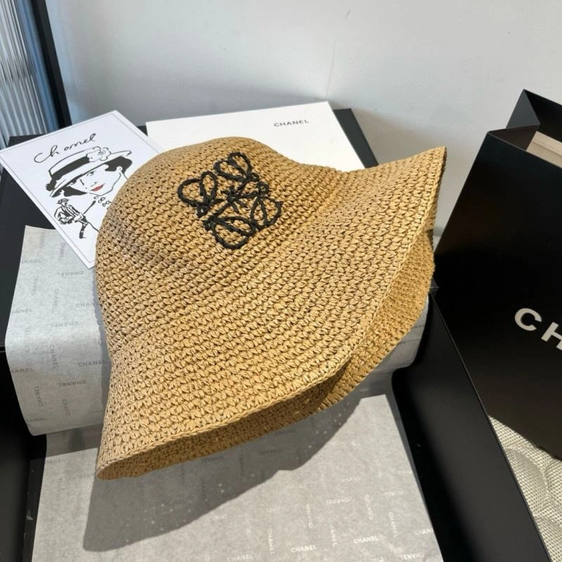 Precise copy Loewe Caps