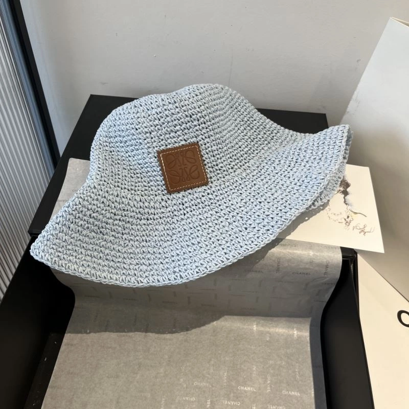 Top match Loewe Caps