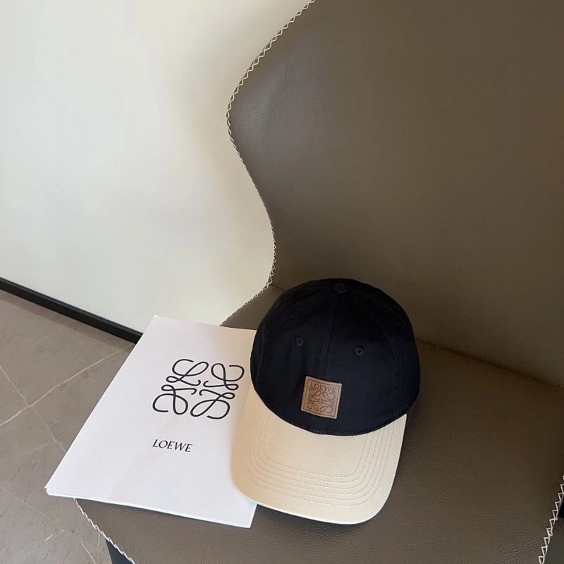 Brand-original Loewe Caps