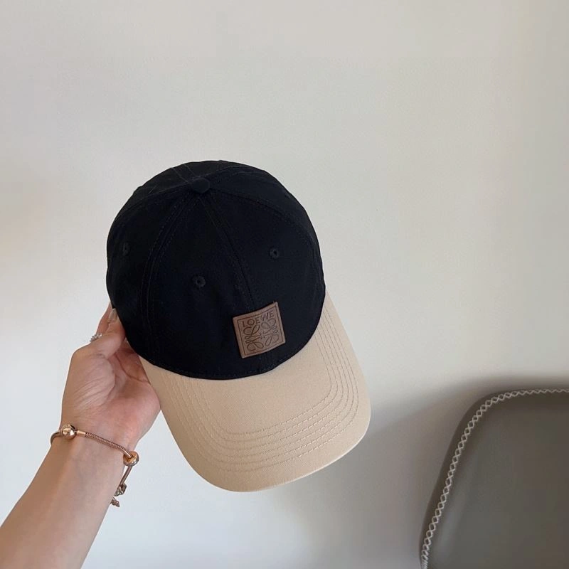 Brand-original Loewe Caps