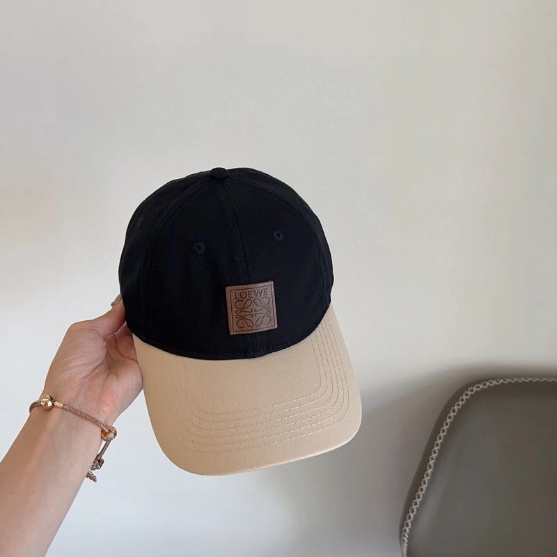 Brand-original Loewe Caps