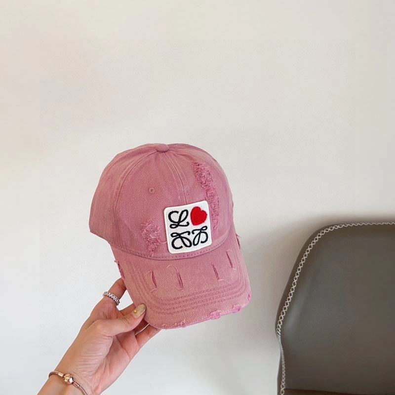 Factory-made Loewe Caps