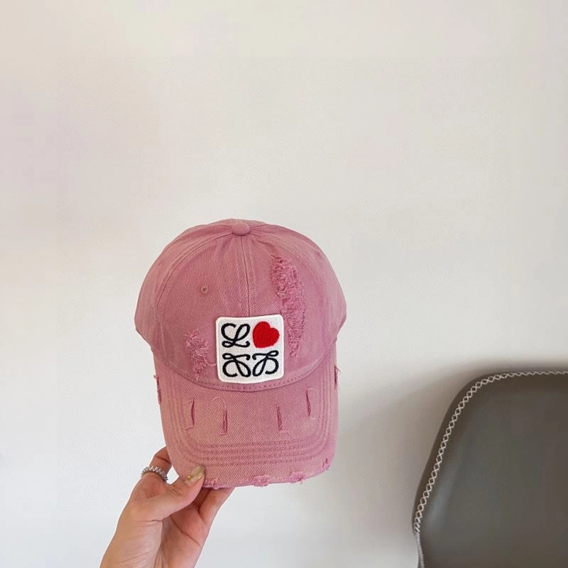 Factory-made Loewe Caps