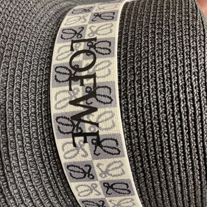 Exact replica Loewe Caps