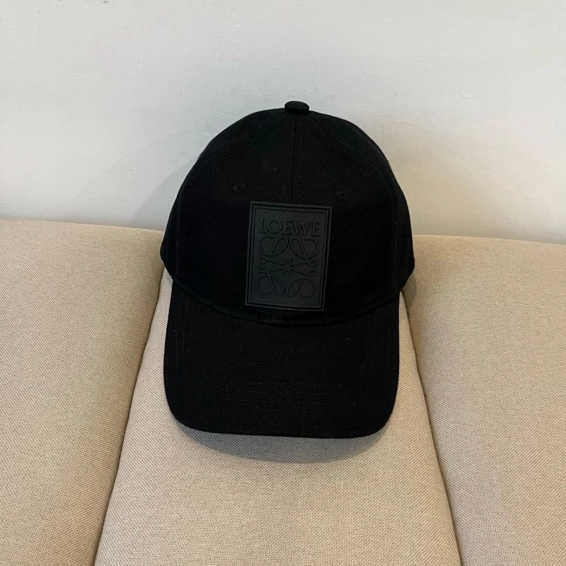 Loewe Caps