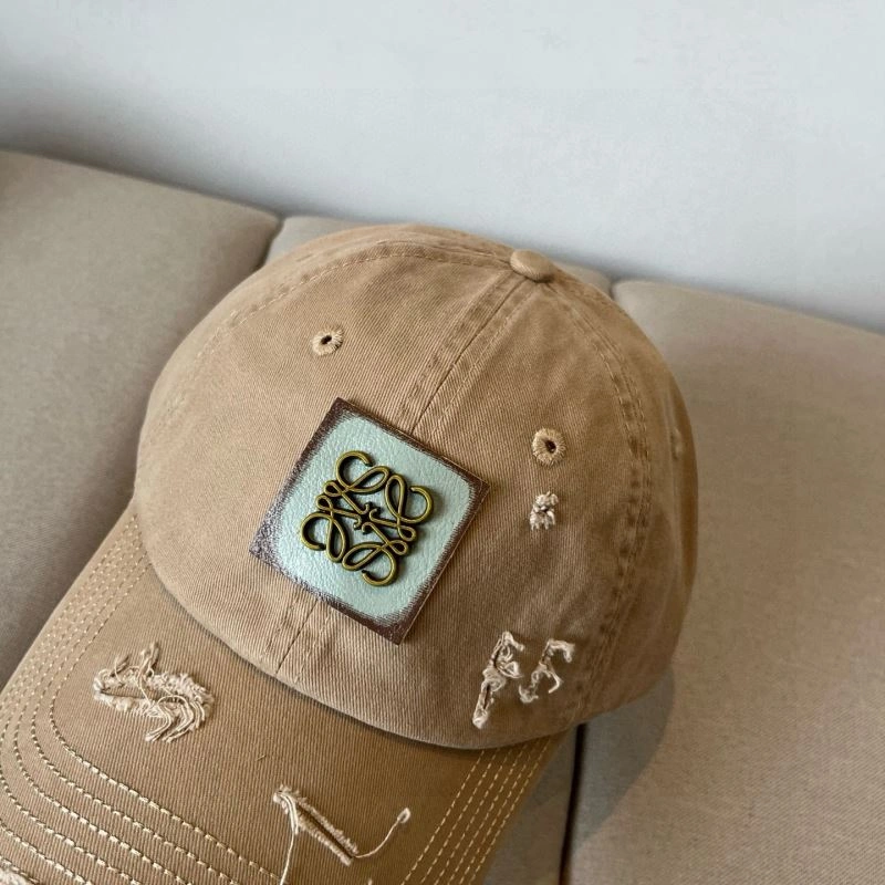 Indistinguishable Loewe Caps