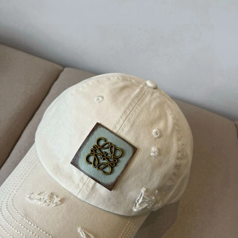 Indistinguishable Loewe Caps