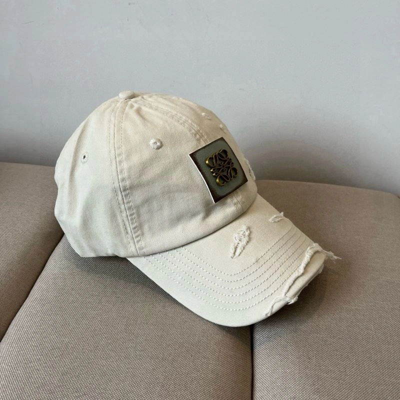 Indistinguishable Loewe Caps