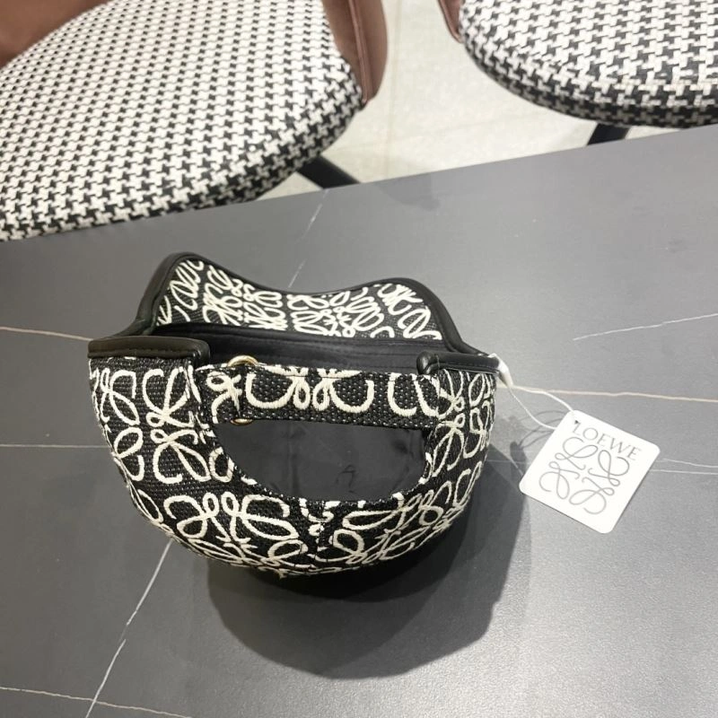 Exact replica Loewe Caps