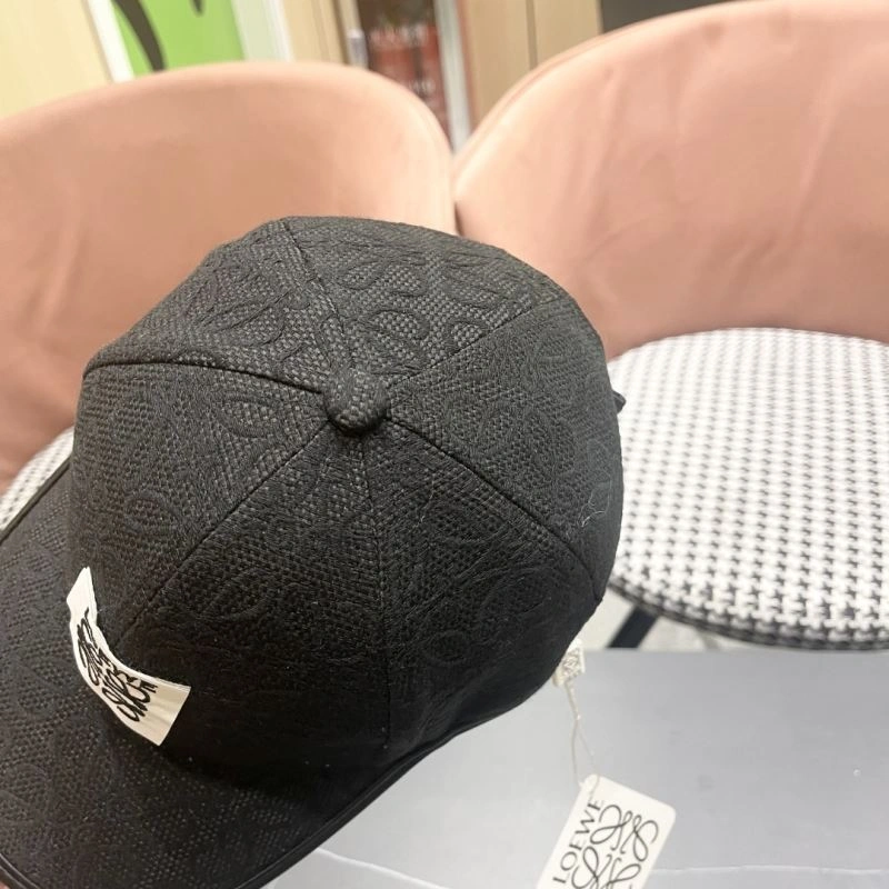 Brand-original Loewe Caps