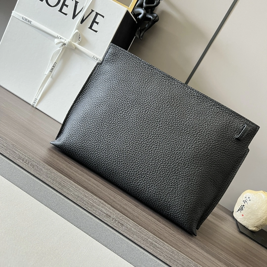 High fidelity Loewe Clutch Bags