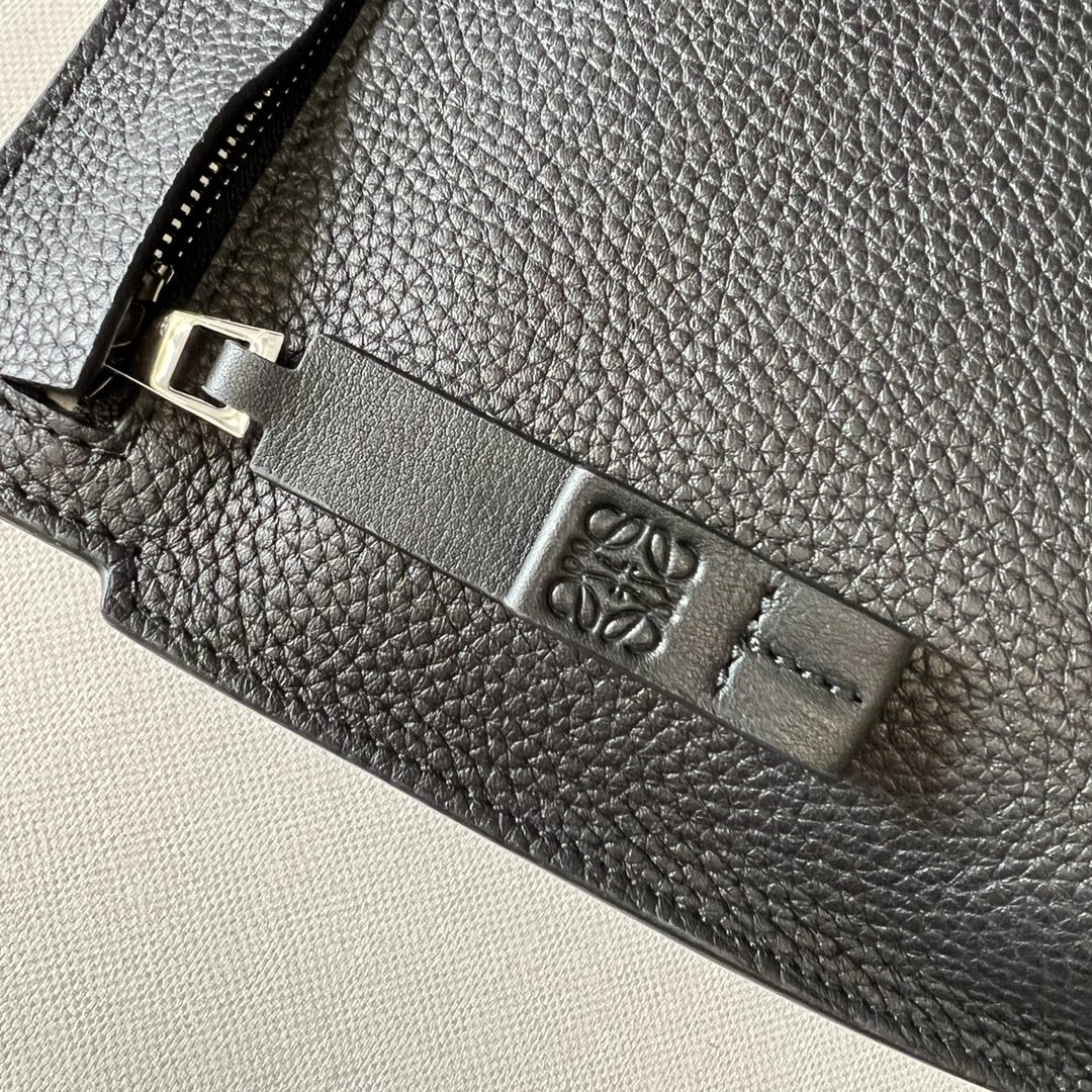 High fidelity Loewe Clutch Bags