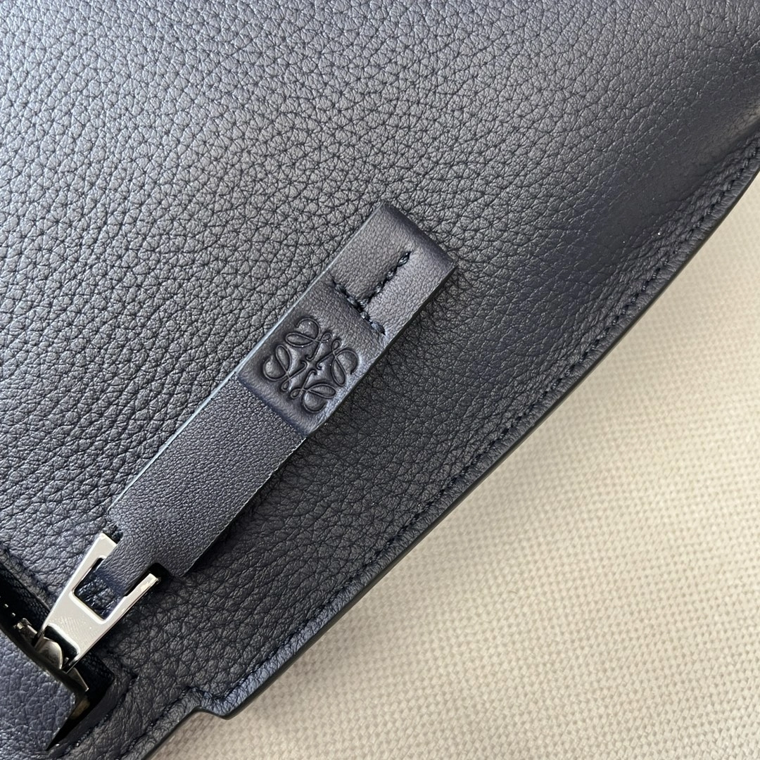 Legit Loewe Clutch Bags