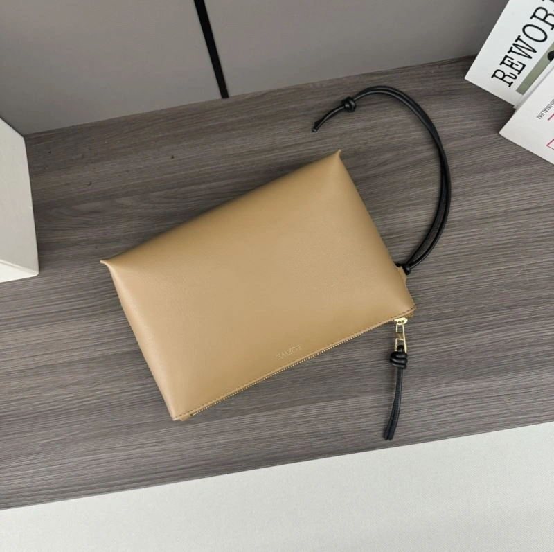 Perfect replica Loewe Clutch Bags