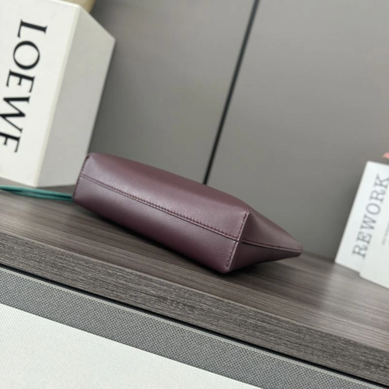 Perfect replica Loewe Clutch Bags